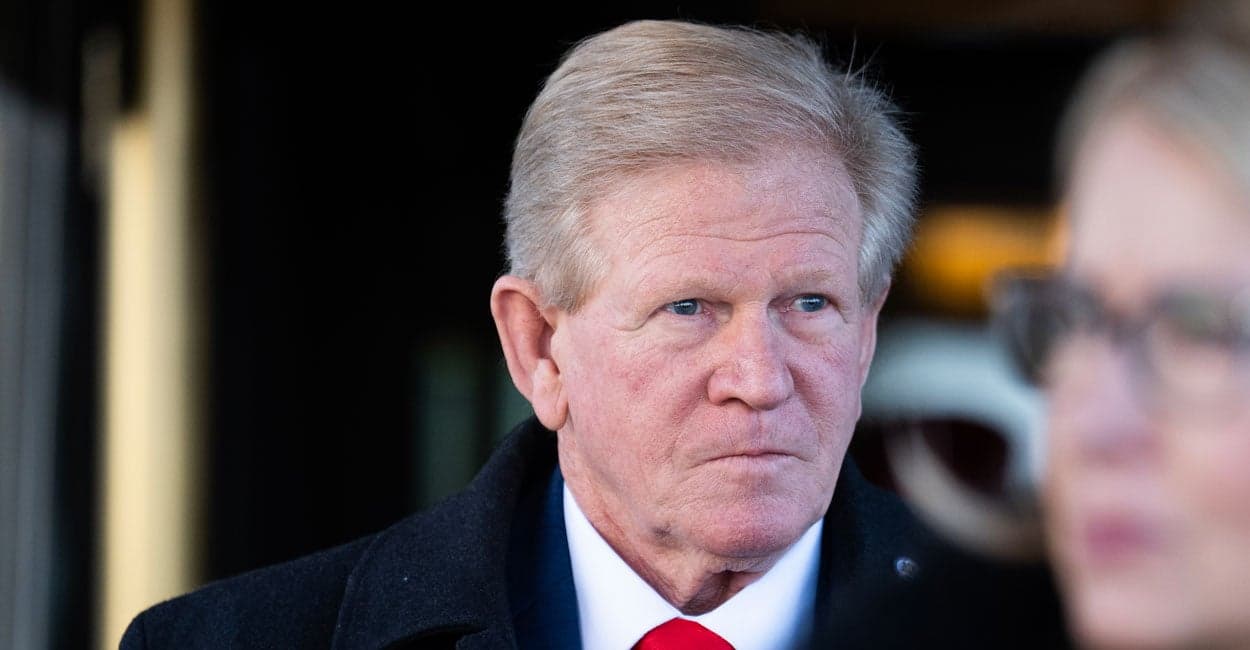 The Political Insider – Real-Time Political News, Analysis & Opinion